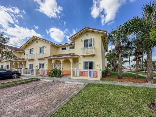 2 bedroom luxury Townhouse for rent in Hialeah, United States