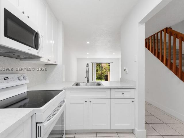 2 bedroom luxury Townhouse for rent in Hialeah, United States