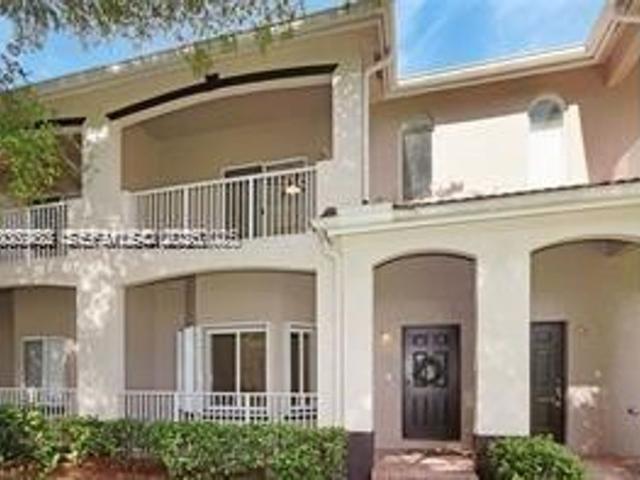 2 bedroom luxury Townhouse for rent in Homestead, United States