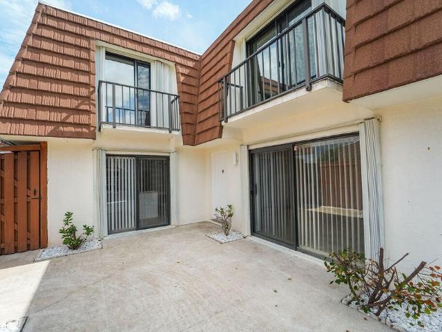 2 bedroom luxury Townhouse for rent in Jupiter, Florida