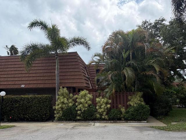 2 bedroom luxury Townhouse for rent in Jupiter, United States