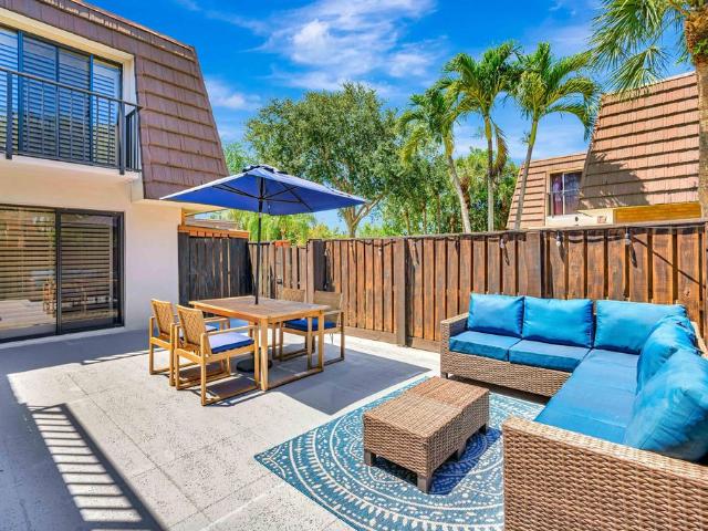 2 bedroom luxury Townhouse for rent in Jupiter, United States