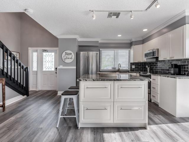 2 bedroom luxury Townhouse for rent in Lantana, United States