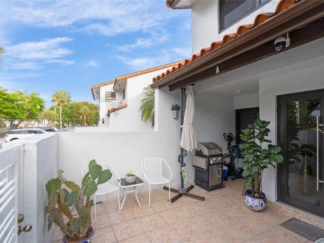 2 bedroom luxury Townhouse for rent in Miami, United States