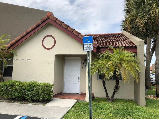 2 bedroom luxury Townhouse for rent in Miami, United States