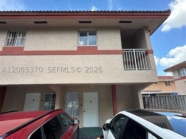 2 bedroom luxury Townhouse for rent in Miami, Florida