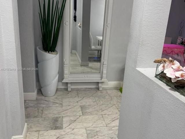 2 bedroom luxury Townhouse for rent in Miramar, Florida