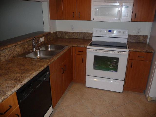 2 bedroom luxury Townhouse for rent in Miramar, Florida