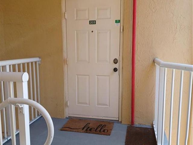 2 bedroom luxury Townhouse for rent in Miramar, United States