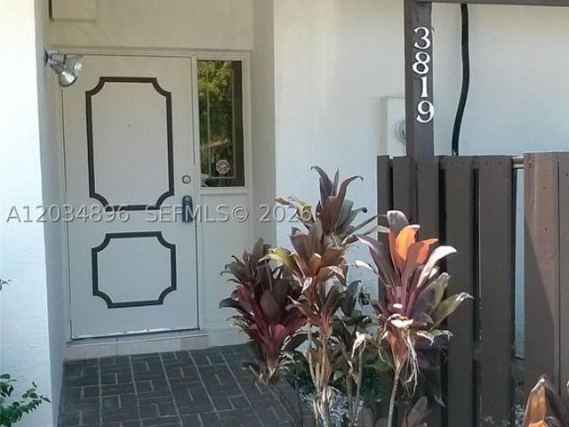 2 bedroom luxury Townhouse for rent in Miramar, United States