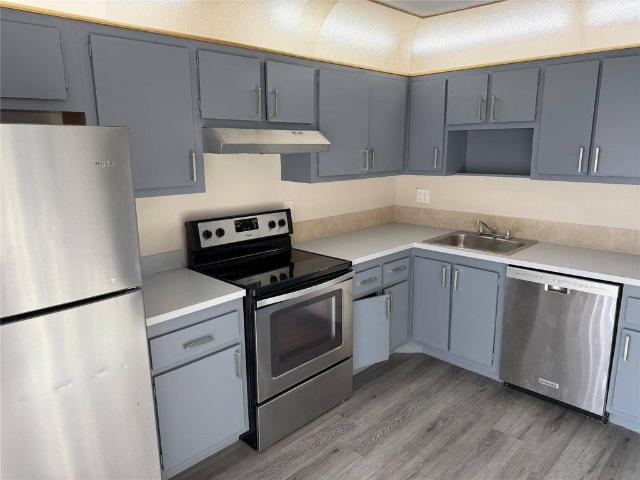 2 bedroom luxury Townhouse for rent in North Lauderdale, Florida