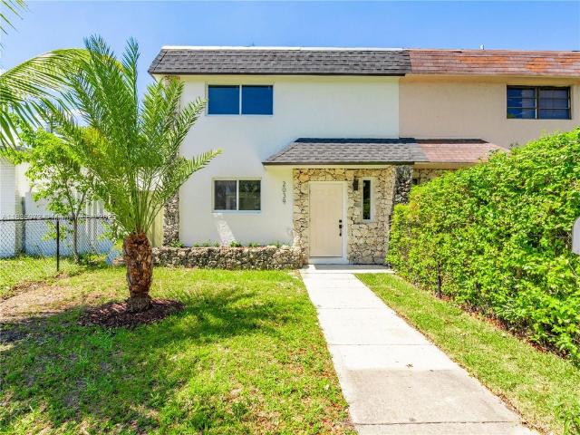 2 bedroom luxury Townhouse for rent in North Miami Beach, United States
