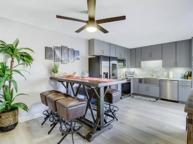 2 bedroom luxury Townhouse for rent in Palm Beach Gardens, Florida