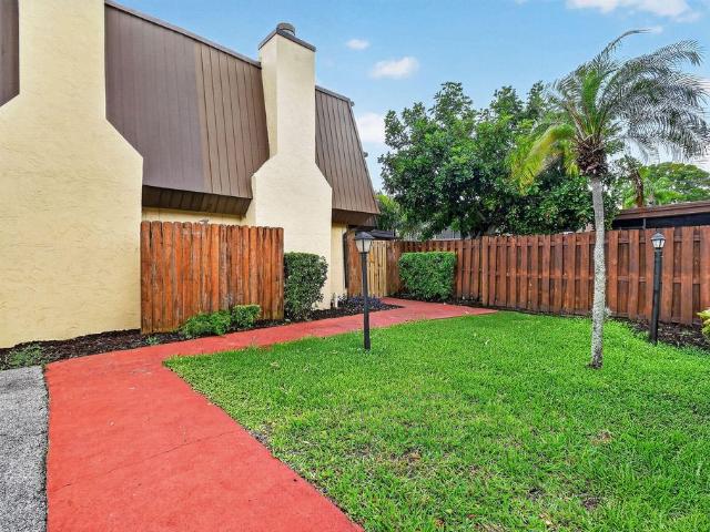 2 bedroom luxury Townhouse for rent in Palm Beach Gardens, United States