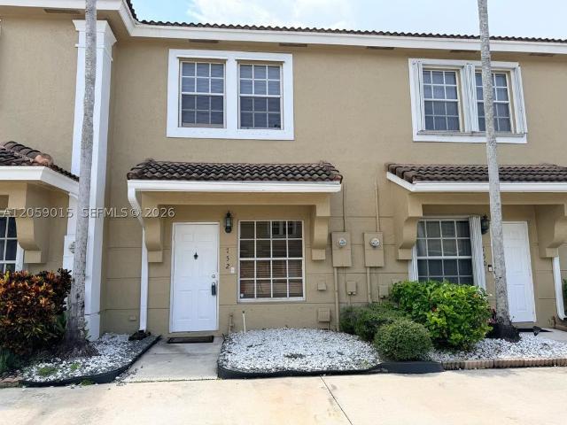 2 bedroom luxury Townhouse for rent in Pembroke Pines, United States