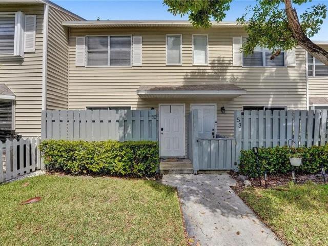 2 bedroom luxury Townhouse for rent in Pompano Beach, Florida