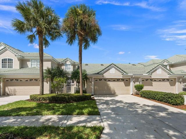 2 bedroom luxury Townhouse for rent in Port Saint Lucie, United States