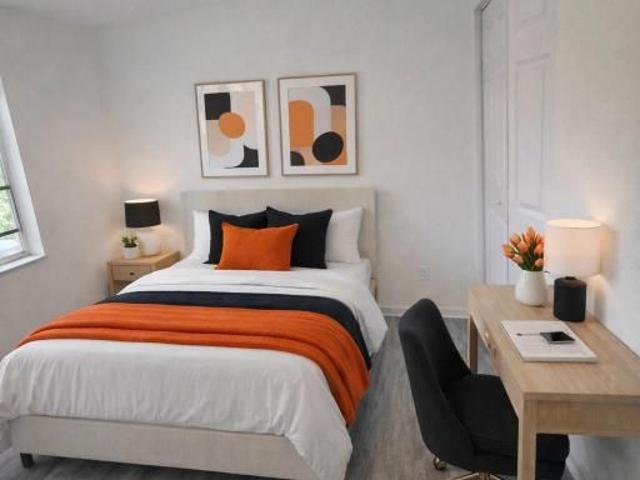 2 bedroom luxury Townhouse for rent in Riviera Beach, Florida