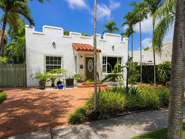 2 bedroom luxury Villa for rent in Miami, Florida