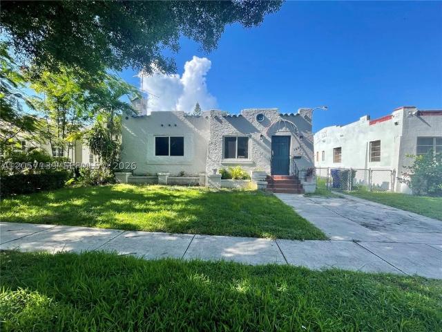 2 bedroom luxury Villa for rent in Miami, Florida