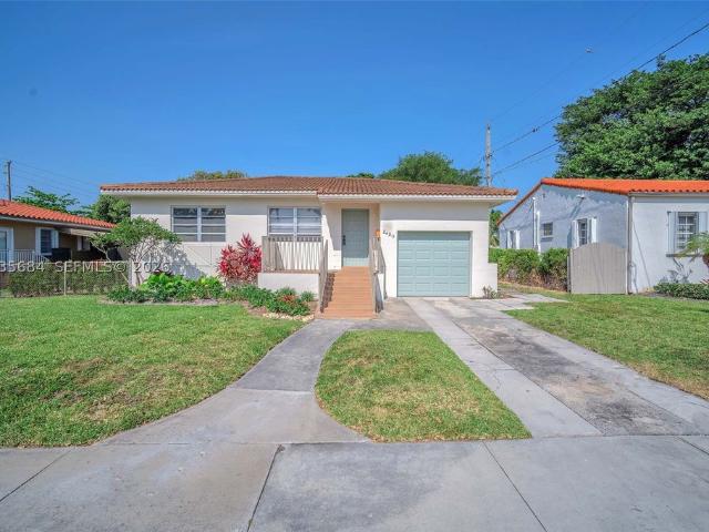 2 bedroom luxury Villa for rent in Miami, Florida
