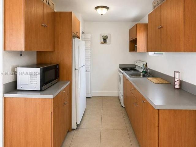 2 bedroom luxury Villa for rent in Miami, Florida