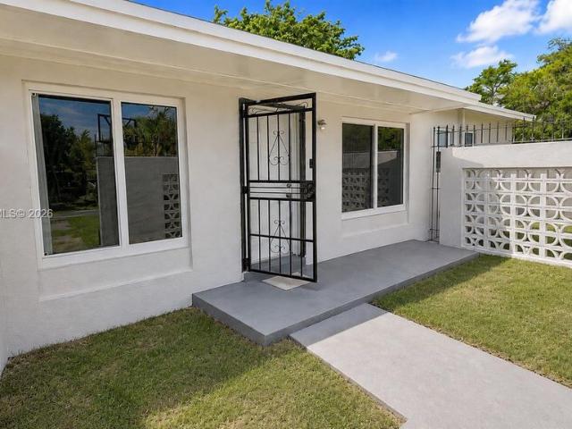2 bedroom luxury Villa for rent in Miami Gardens, Florida