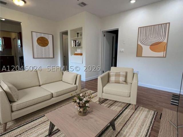 2 bedroom luxury Villa for rent in Miami, United States