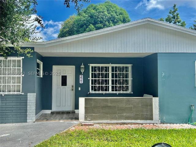 2 bedroom luxury Villa for rent in North Miami Beach, United States