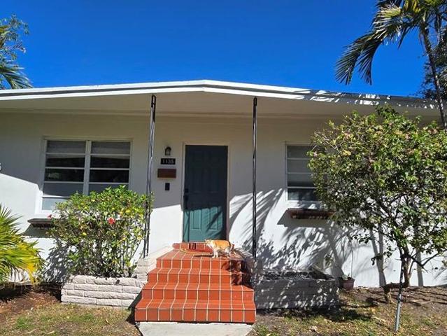 2 bedroom luxury Villa for rent in North Miami, Florida
