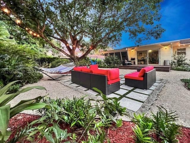 2 bedroom luxury Villa for rent in Biscayne Park, United States