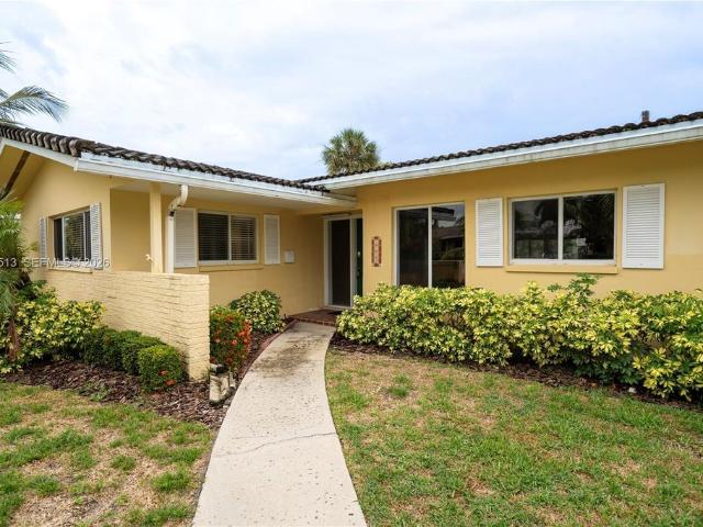 2 bedroom luxury Villa for rent in Boca Raton, Florida