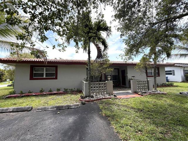2 bedroom luxury Villa for rent in Coral Springs, United States