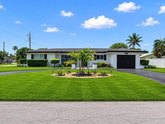 2 bedroom luxury Villa for rent in Deerfield Beach, Florida