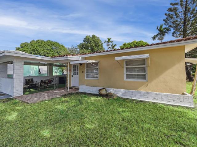 2 bedroom luxury Villa for rent in Fort Lauderdale, Florida