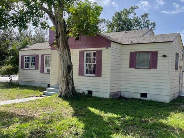 2 bedroom luxury Villa for rent in Fort Pierce, United States