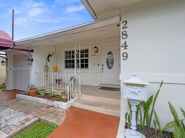 2 bedroom luxury Villa for rent in Hollywood, Florida