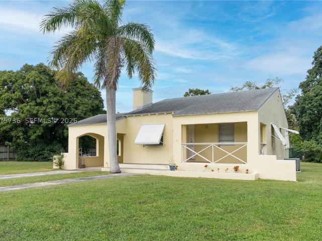 2 bedroom luxury Villa for rent in Homestead, United States