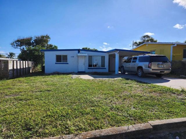2 bedroom luxury Villa for rent in Lake Worth, Florida