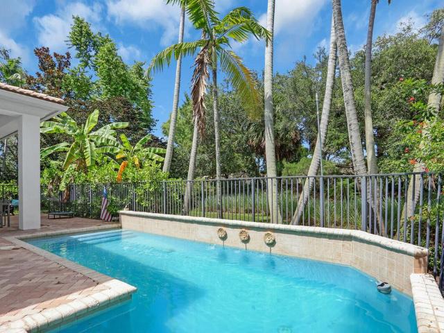 Luxury Villa for rent in Palm Beach Gardens, Florida