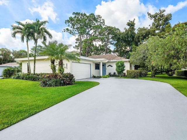2 bedroom luxury Villa for rent in Palm Beach Gardens, Florida