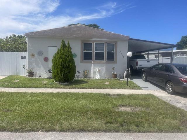 2 bedroom luxury Villa for rent in Pembroke Pines, Florida