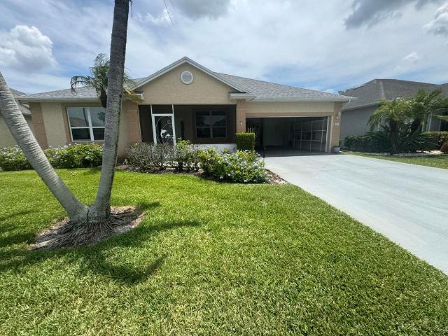2 bedroom luxury Villa for rent in Port Saint Lucie, Florida