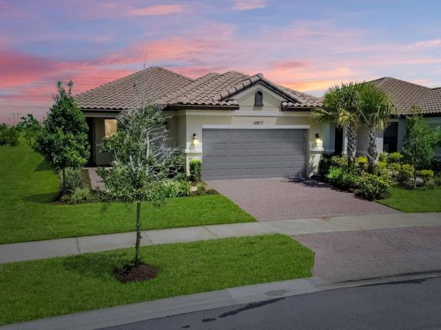 2 bedroom luxury Villa for rent in Port Saint Lucie, Florida