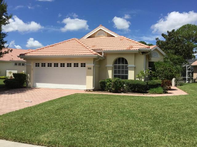 2 bedroom luxury Villa for rent in Port Saint Lucie, Florida