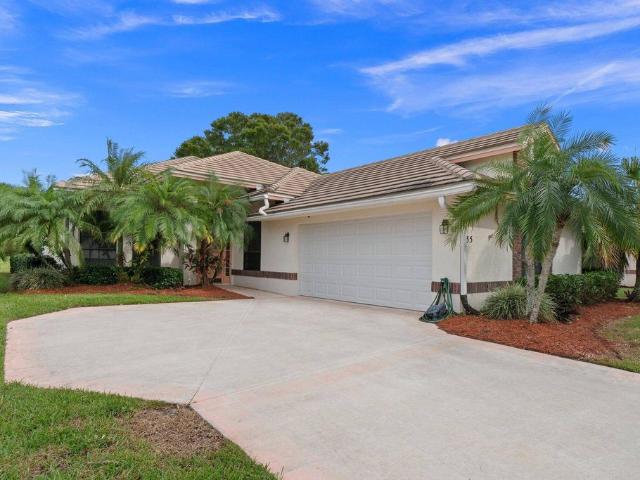 2 bedroom luxury Villa for rent in Port Saint Lucie, Florida