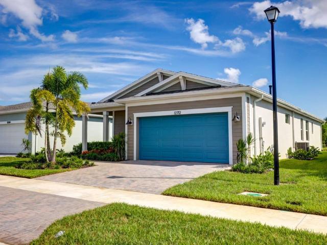 2 bedroom luxury Villa for rent in Port Saint Lucie, United States