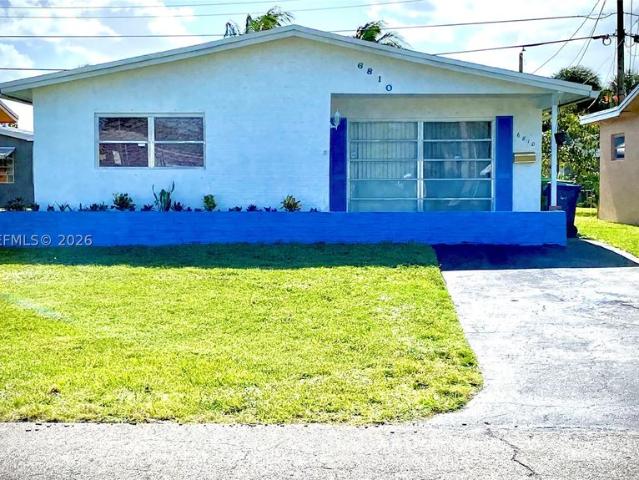 2 bedroom luxury Villa for rent in Sunrise, Florida