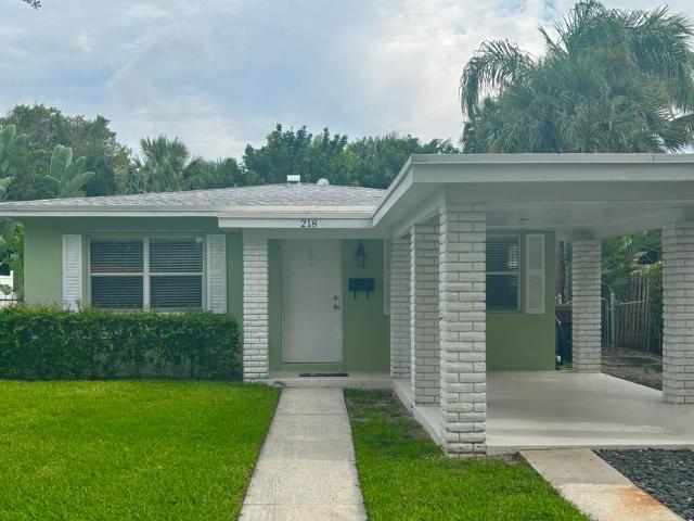 2 bedroom luxury Villa for rent in West Palm Beach, United States