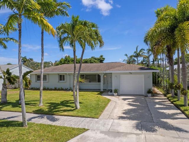 2 bedroom luxury Villa for rent in West Palm Beach, Florida